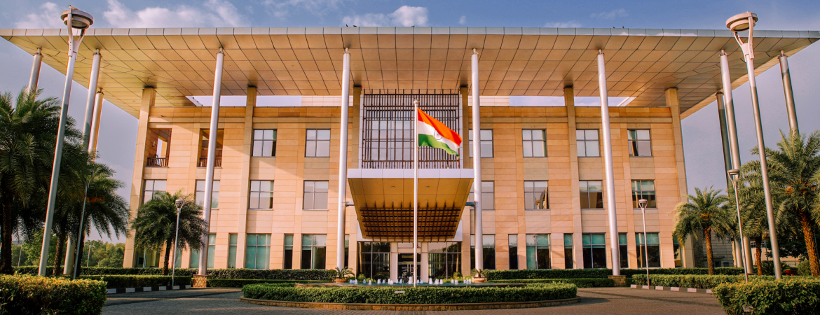 Indian School of Business (ISB)